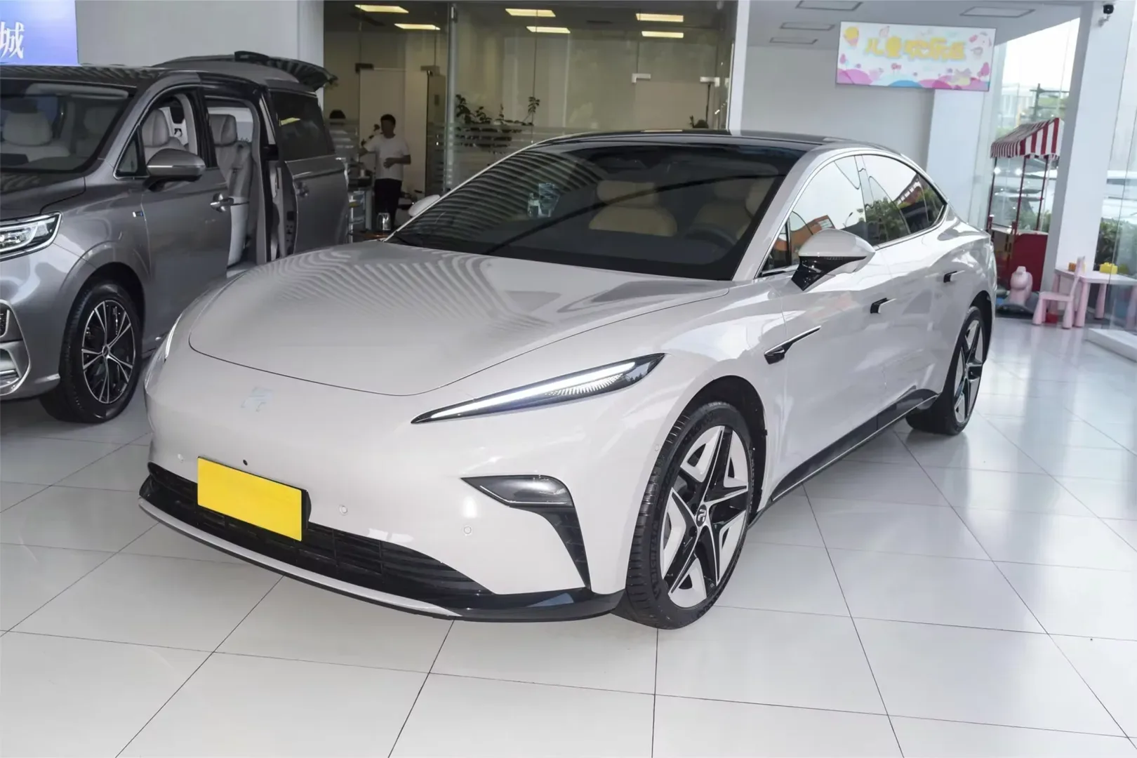 Rising Auto (Feifan) F7 2024 Edición Avanzada Feifan F7 Hatchback Eléctrico Long Endurance Alta ...