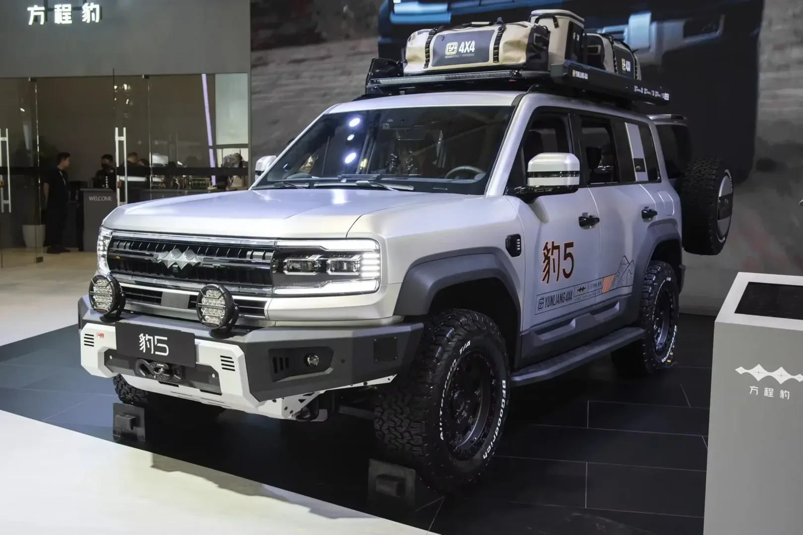 Hot Selling High Quality New Formula Leopard Suv Byd Plug In Hybrid ...