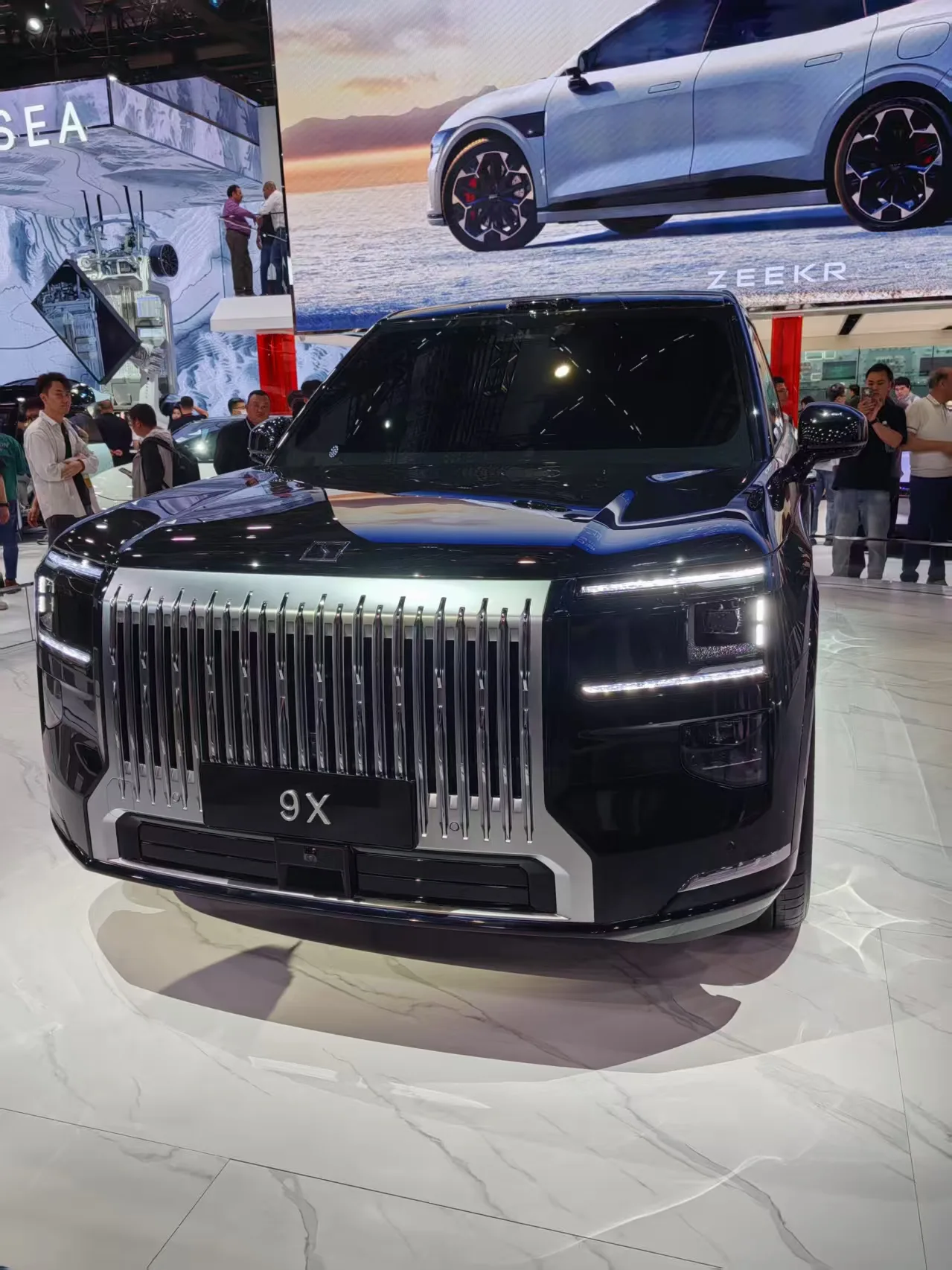 Zeekr 9X 2025 Plug-in Hybrid - Song